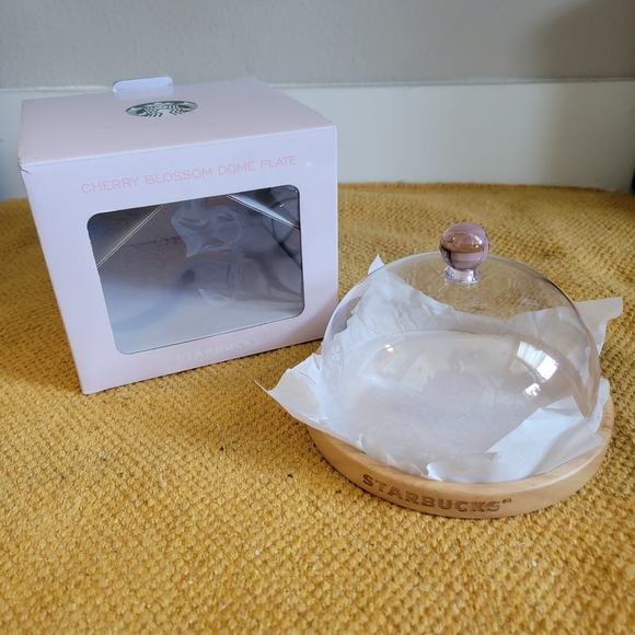 Starbucks | Kitchen | Starbucks Cherry Blossom Dome Plate | Poshmark